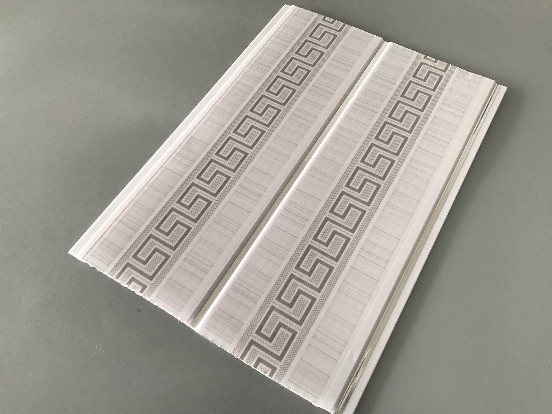 Plastikbadezimmer-Decken-Umhüllung 5950*200*6mm